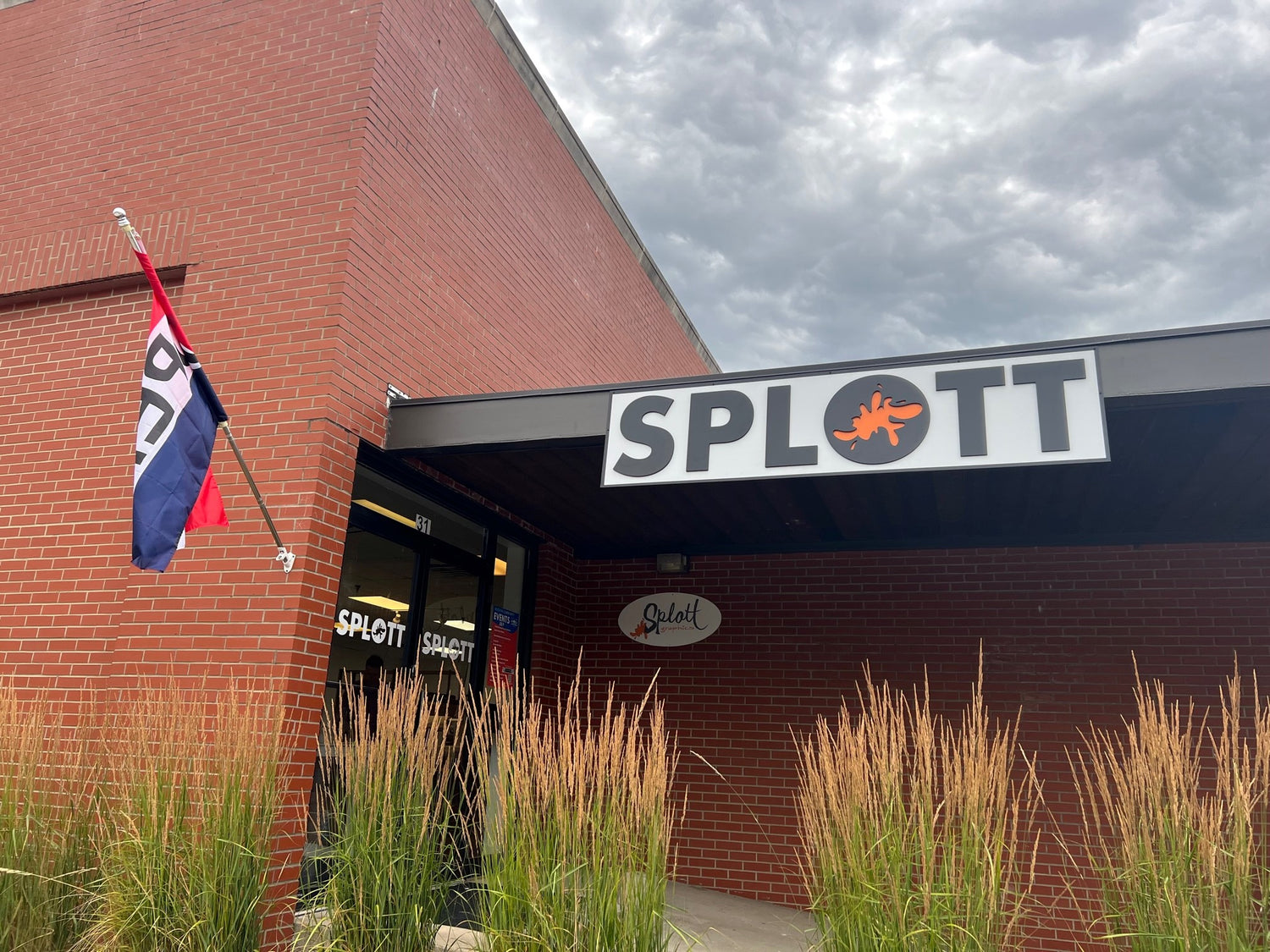 Hudson, Ohio Sign and Graphics Shop – Splott Graphics